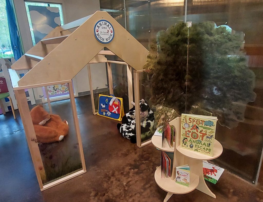 Animal Book Nook | Sacramento Children's Museum